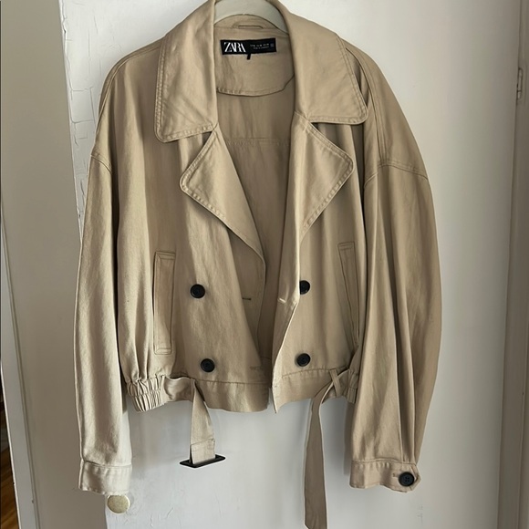 Zara | Jackets & Coats | Zara Tan Trench Coat | Poshmark